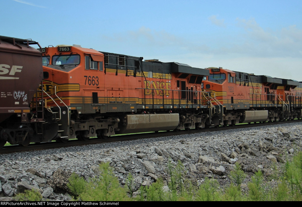 BNSF 7663